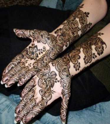 30+ Different Types Of Mehendi Designs To Try On This Year ...